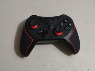 8bitdo Ultimate 2 Wireless 2.4G Controller, Video Gaming, Gaming ...