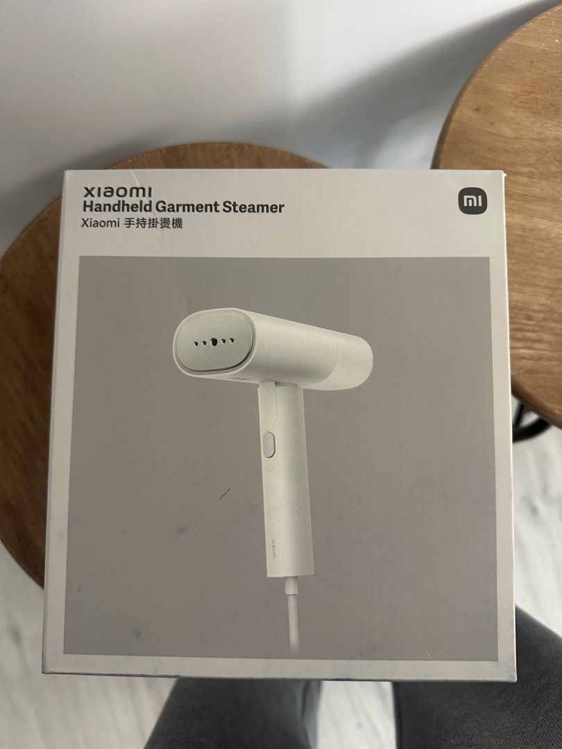 Xiaomi Handheld Garment Steamer, 家庭電器, 熨斗及掛熨機 - Carousell