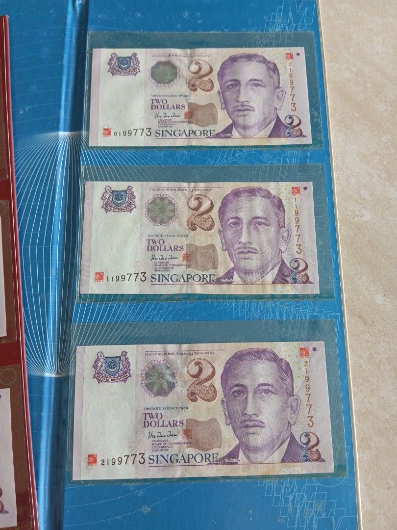 2 SET UOB MILLENNIUM $2 IDENTICAL S/N WITH DIFFERENT DESIGN FOLDER UNC ...