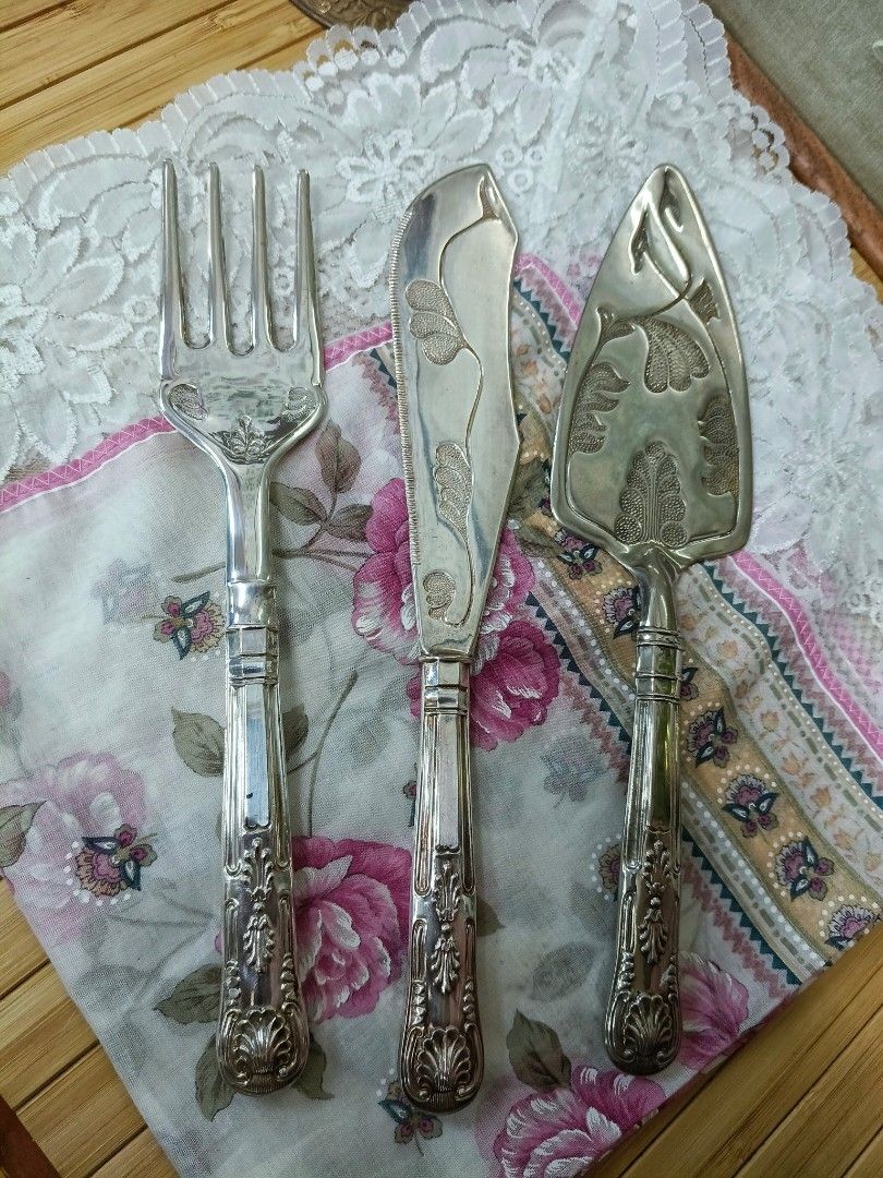 3-Piece Dessert Serving Set | Mayell England Kings Pattern | 1970s ...