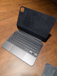 Apple Magic Keyboard for iPad Pro M5- Black, Mobile Phones & Gadgets ...