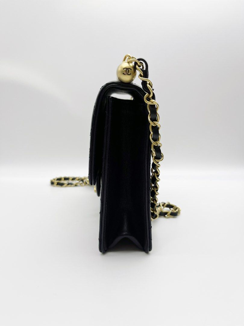 💯AUTHENTIC CHANEL CHIC PEARL LOVE STORY SHOULDER BAG, Luxury, Bags ...