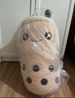 Bubble tea gold keychain 0.03g, Hobbies & Toys, Memorabilia ...