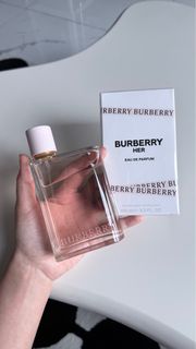 Burberry Her Eau de Parfum 50ml, Beauty & Personal Care, Fragrance ...