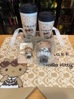 Chagee Hello Kitty REUSABLE BAG, Hobbies & Toys, Collectibles ...
