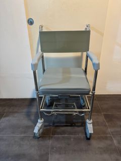 Commode Chair with Walker - Mobility Aid, Health & Nutrition, Assistive ...