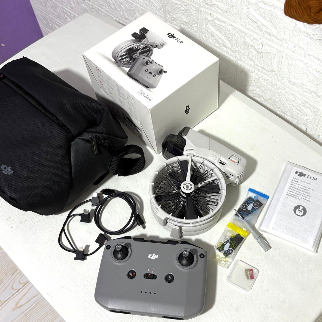 DJI Flip w/ Free 128gb & DJI Bag, Photography, Drones on Carousell
