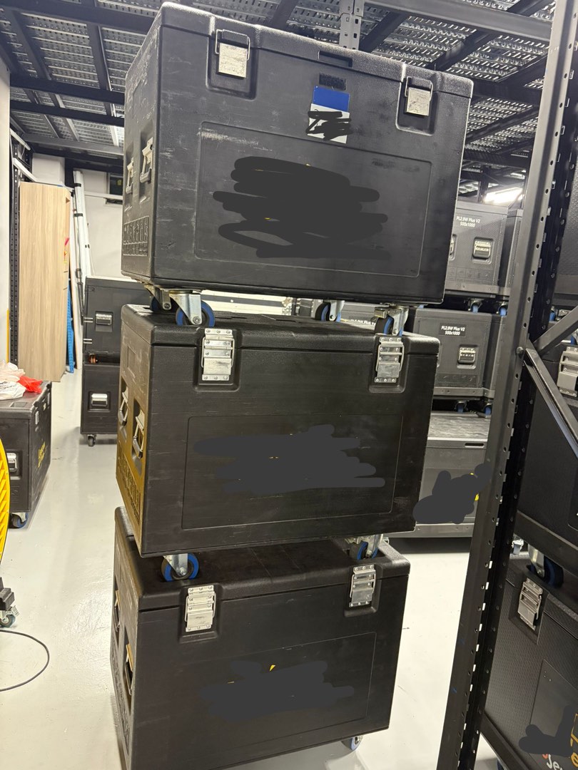 Flight case Storage boxes with castor wheel, Everything Else on Carousell