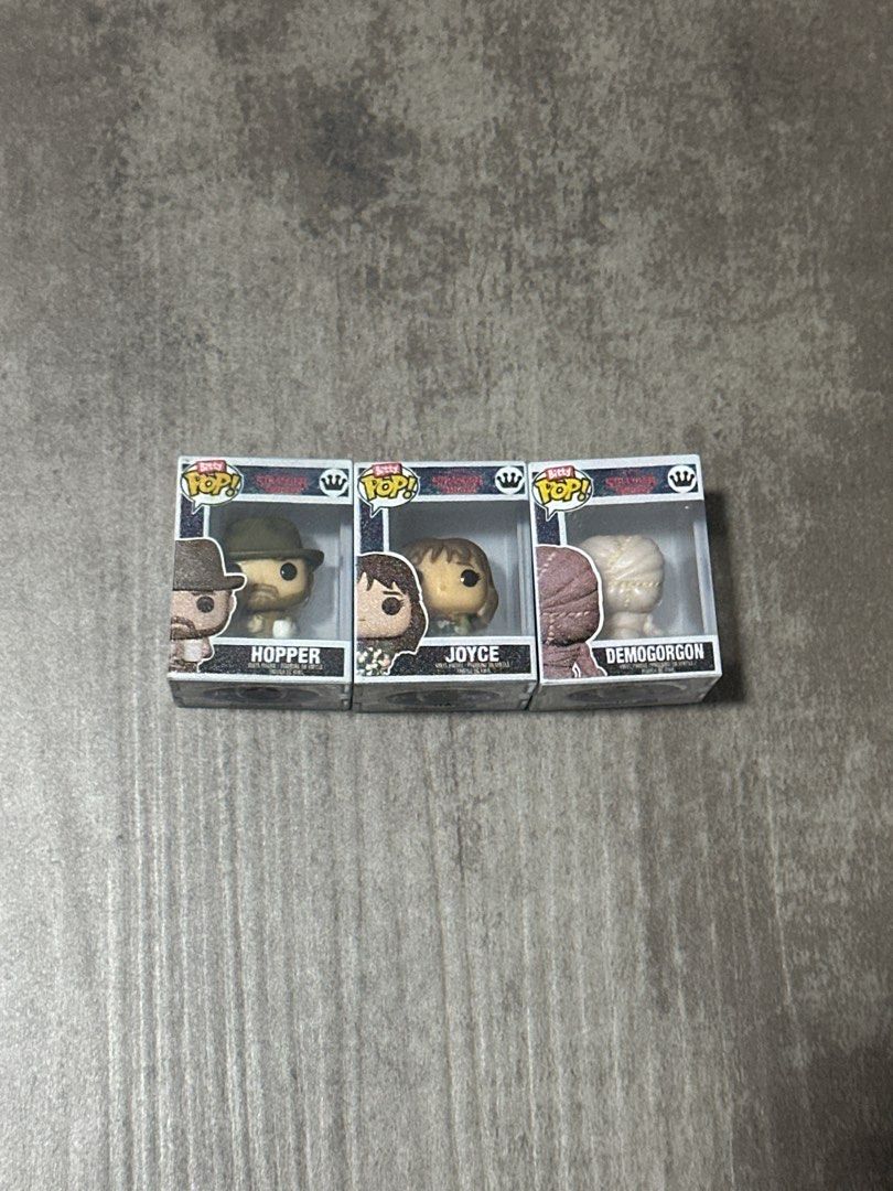 Funko Bitty Pop! Stranger Things - Hopper, Joyce, Demogorgon, Hobbies ...