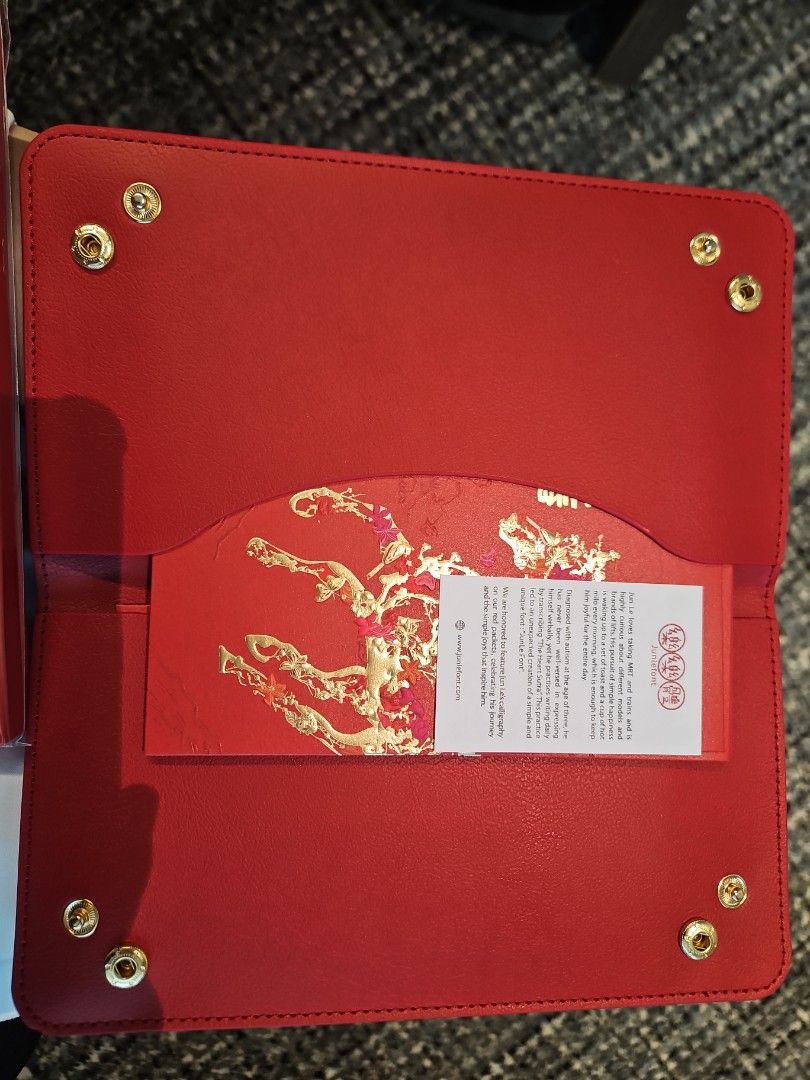 2026 Howden Private Wealth CNY Red Floral Embossed Wallet + Ang pows ...