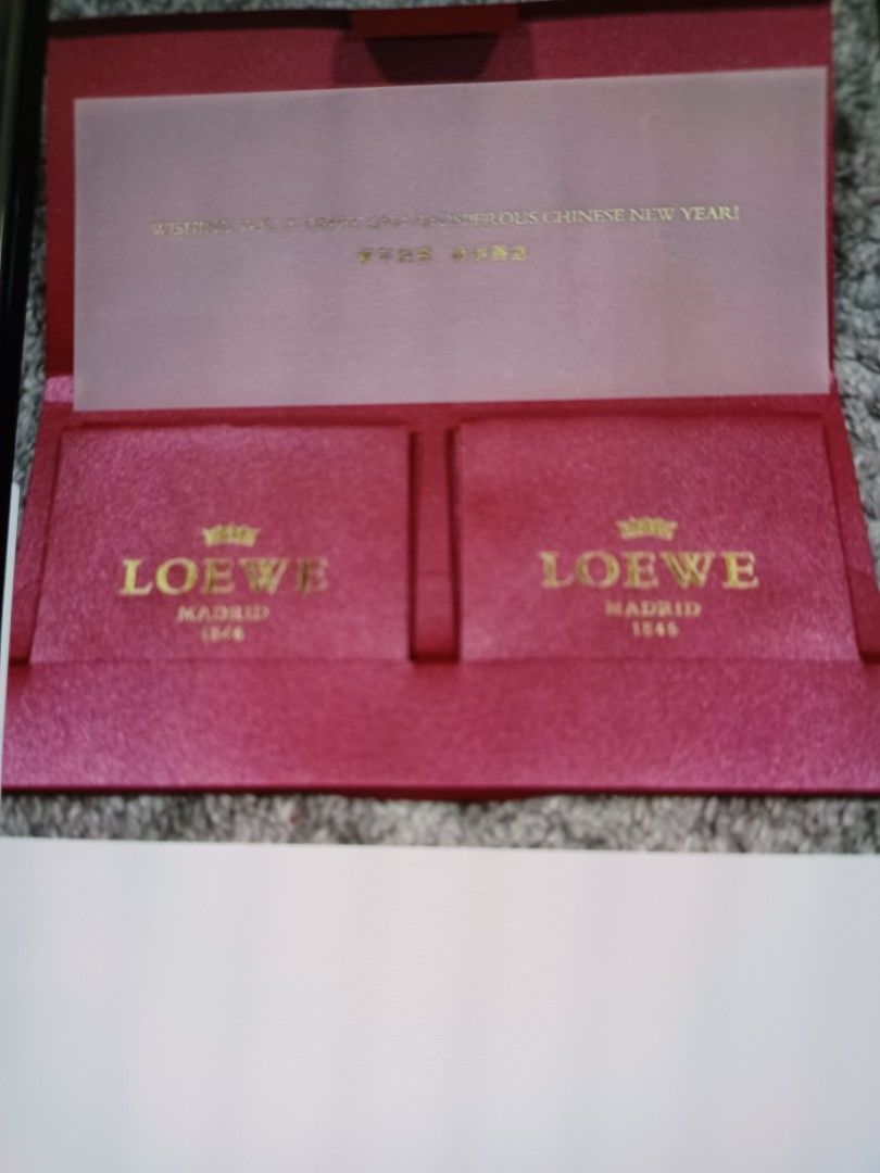 🧧LOEWE Red Packets + Casing, 12 pcs, Hobbies & Toys, Stationery & Craft ...