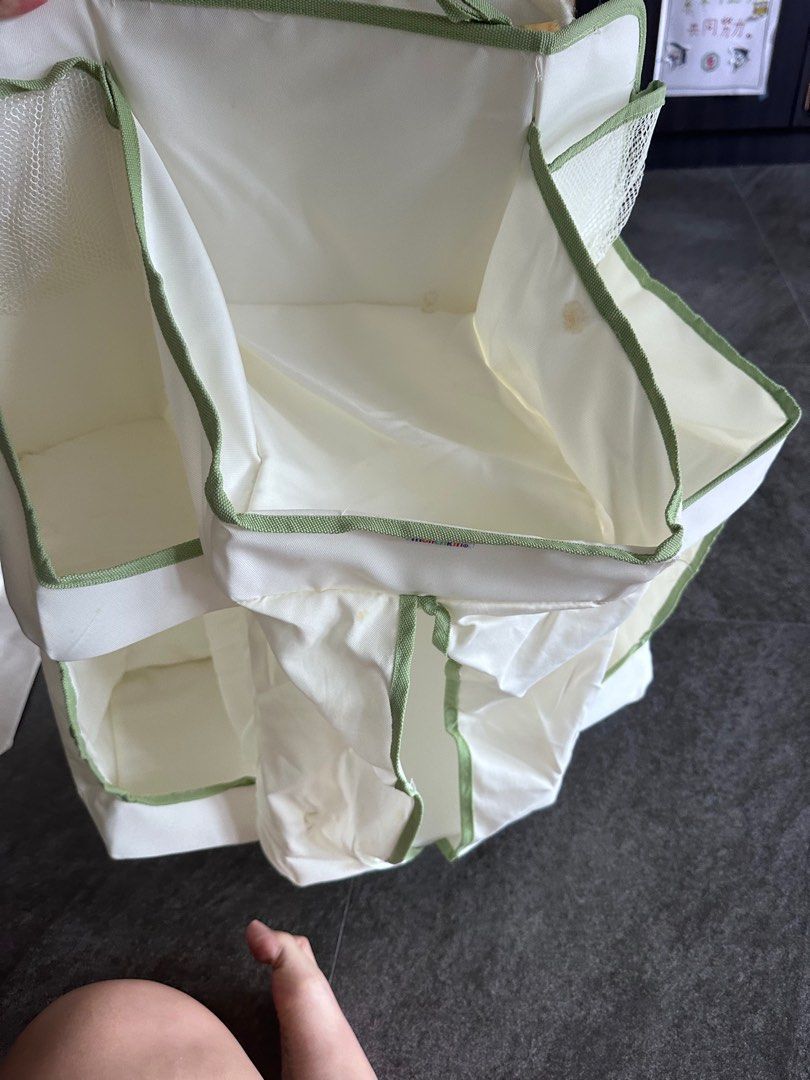 Munchkin Diaper Change Organizer, Babies & Kids, Bathing & Changing ...