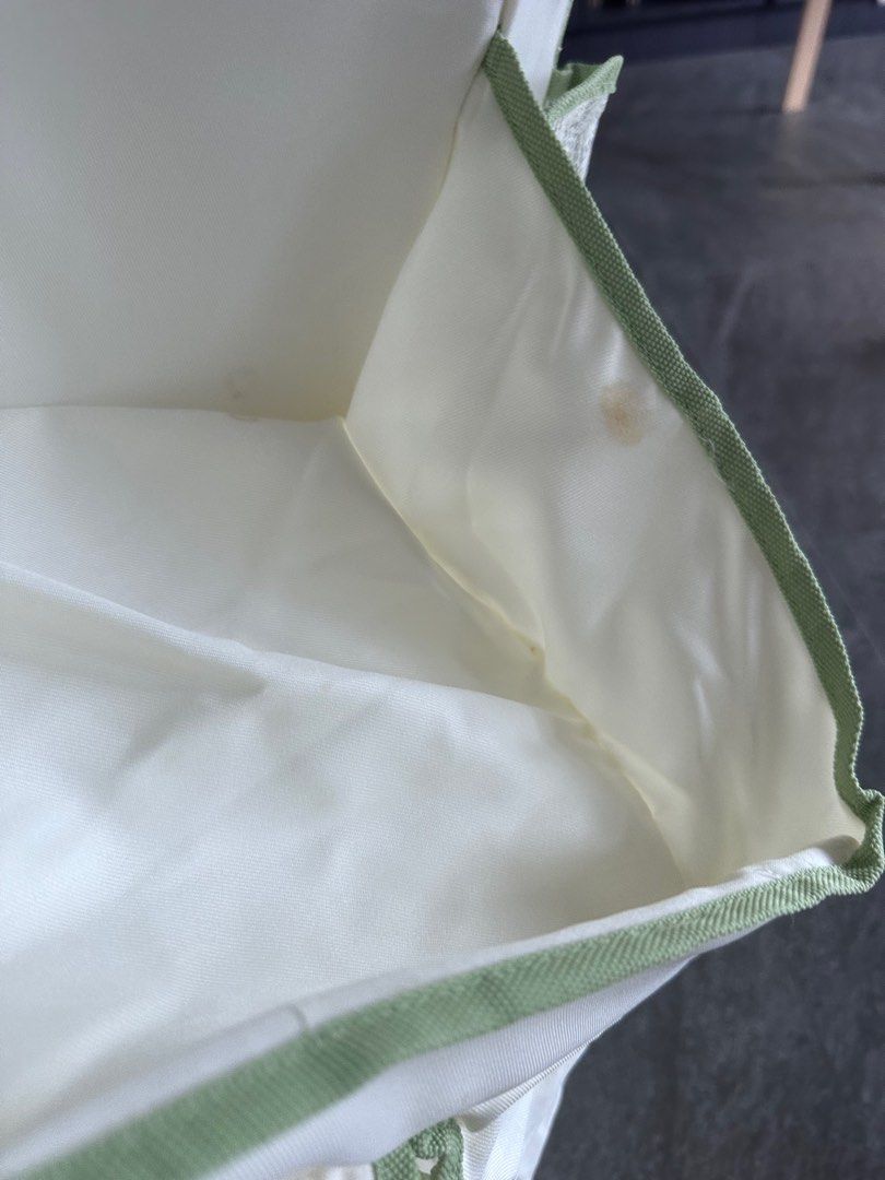 Munchkin Diaper Change Organizer, Babies & Kids, Bathing & Changing ...