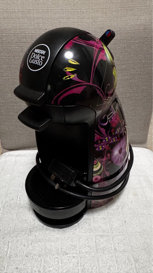 Nescafé Dolce Gusto coffee machine, TV & Home Appliances, Kitchen ...