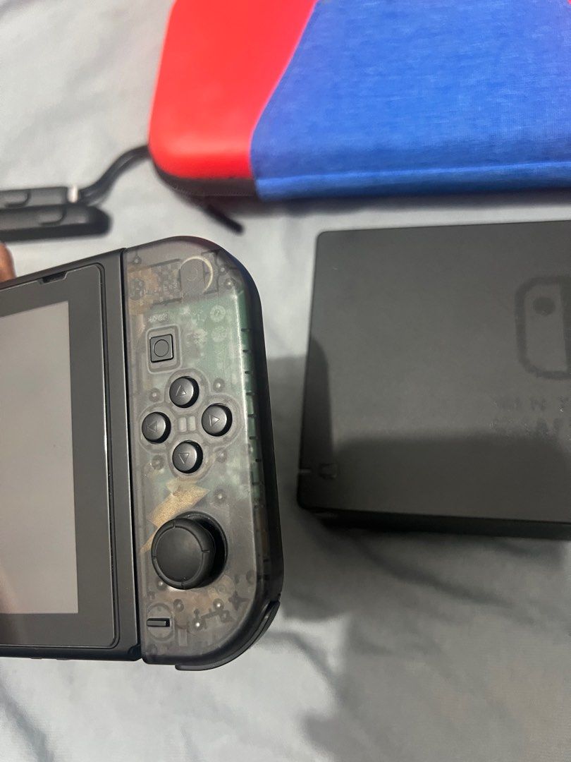 NINTENDO SWITCH V2 - with games included NOT JAIL BREAK, Video Gaming ...