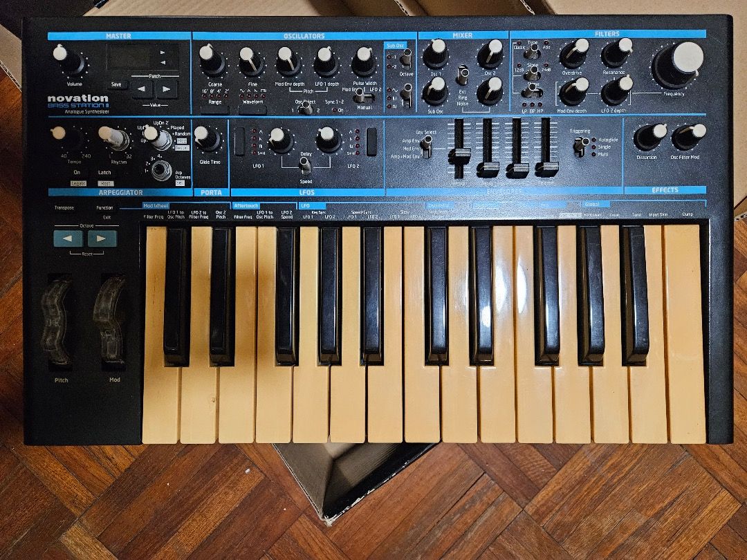 Novation Bass Station II Analogue Synthesizer, Hobbies & Toys, Musical ...