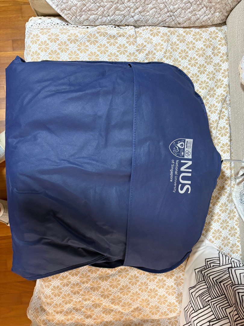 NUS Master of Science Graduation Gown, Men's Fashion, Coats, Jackets ...