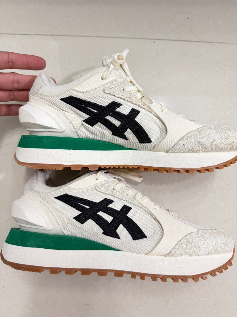 Onitsuka Tiger Moage CO, Women's Fashion, Footwear, Sneakers on Carousell