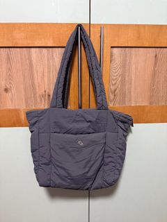 The Paper Bunny Puffer Shopper - Husky, Women's Fashion, Bags & Wallets ...
