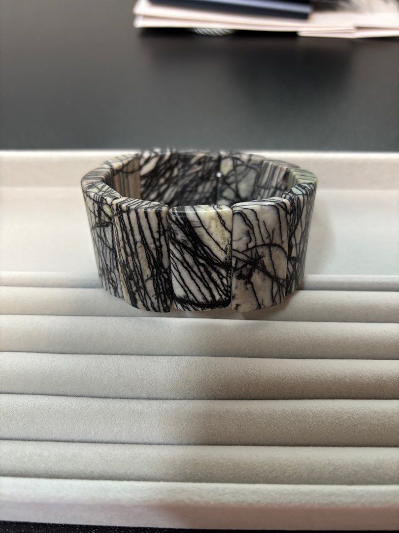 (Rare) Picasso Jasper Shoupai Bangle, Women's Fashion, Jewelry ...