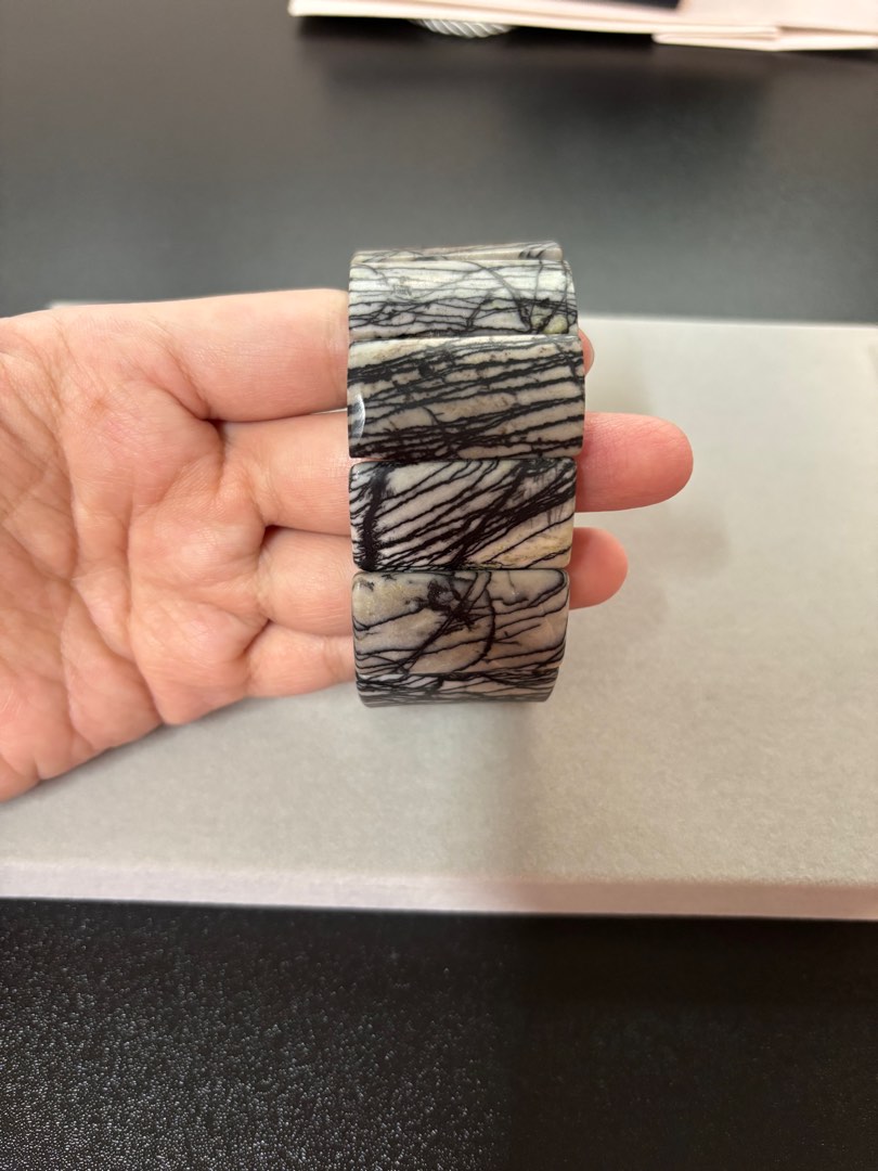 (Rare) Picasso Jasper Shoupai Bangle, Women's Fashion, Jewelry ...