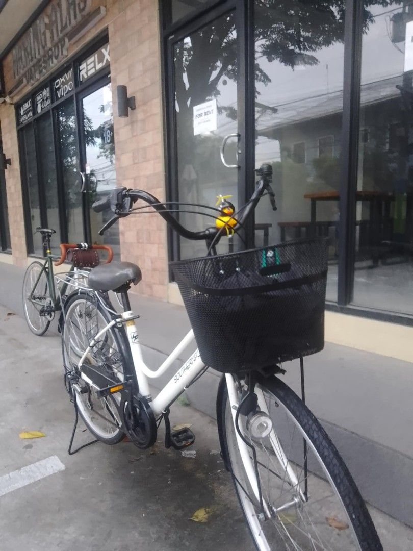 6' speed - Southernport Japan Bike with Basket, Sports Equipment ...