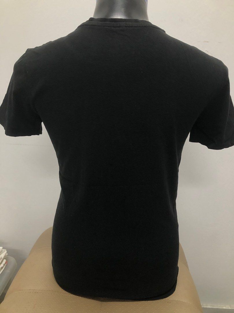 Street Fighter II Ryu vs Ken S pit 18 L26.5, Men's Fashion, Tops & Sets ...