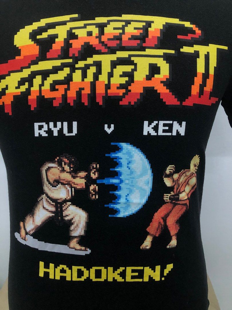 Street Fighter II Ryu vs Ken S pit 18 L26.5, Men's Fashion, Tops & Sets ...