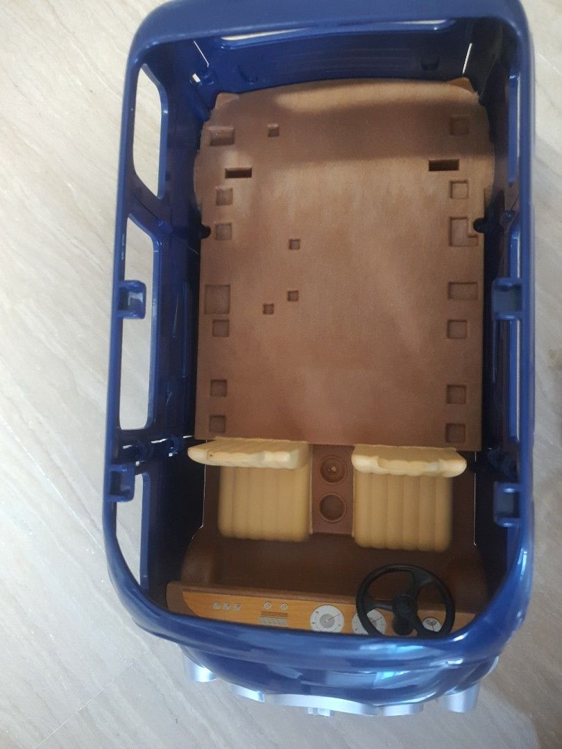 Sylvanian Families Family Seven Seater Car Blue Camper Van, Hobbies ...