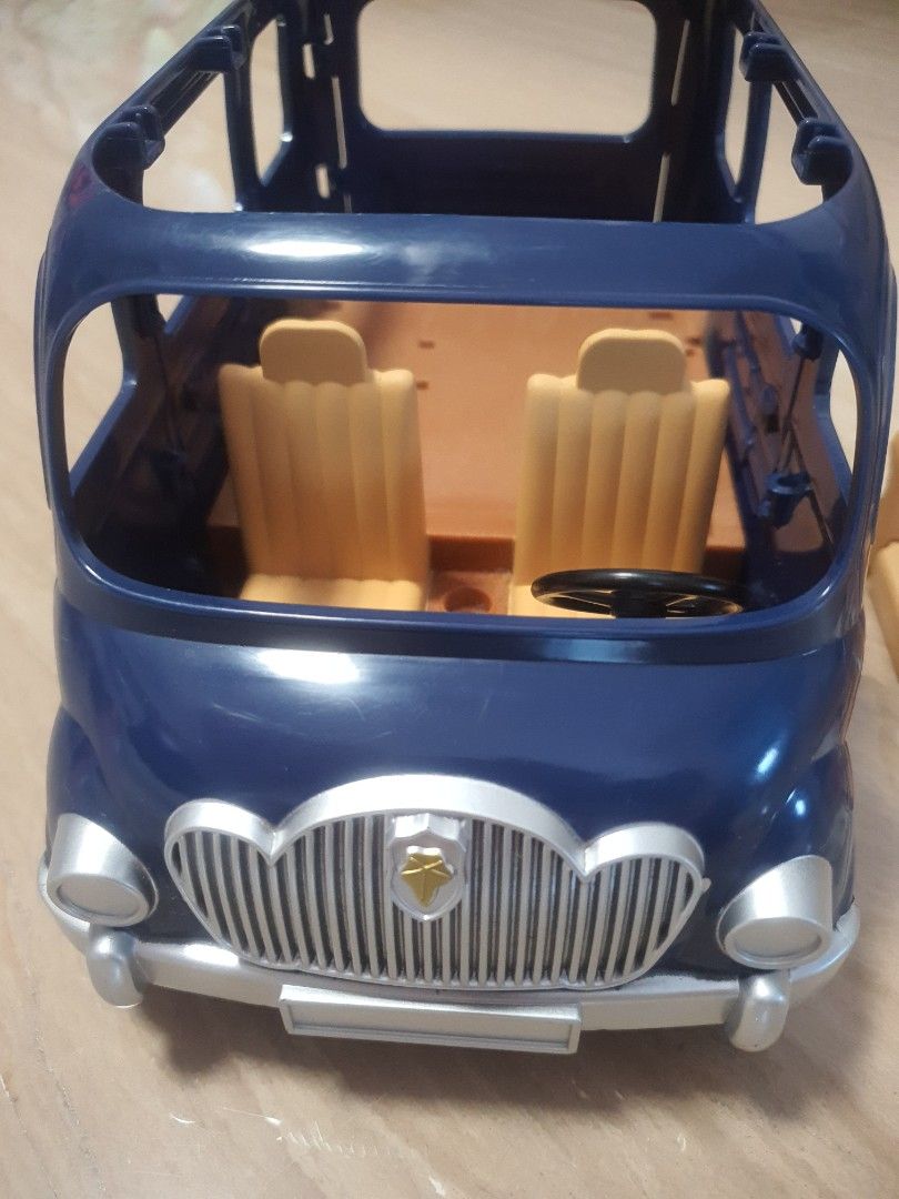 Sylvanian Families Family Seven Seater Car Blue Camper Van, Hobbies ...