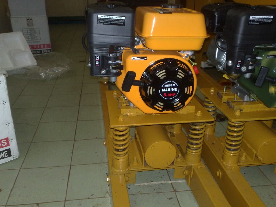 Vibratory Screed- Heavy duty, Commercial & Industrial, Construction ...