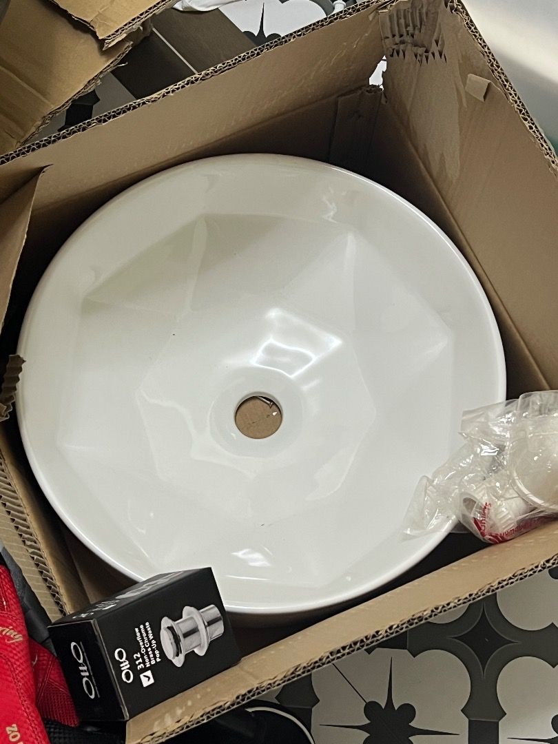 Zaffiro 3940 counter top basin Sink (U.P. 110$), Furniture & Home ...