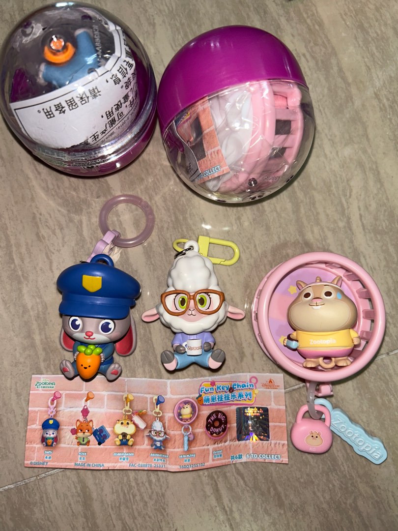 Zootopia Shanghai Disneyland Limited Edition Fun Keychain Set - Brand ...