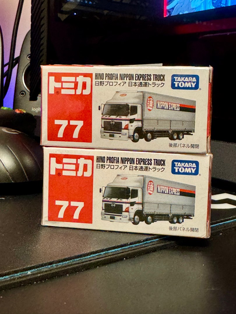 絕版 Tomica 77 Hino Profia Nippon Express Truck 日野, 書籍、休閒與玩具, 玩具、公仔、桌遊在旋轉拍賣