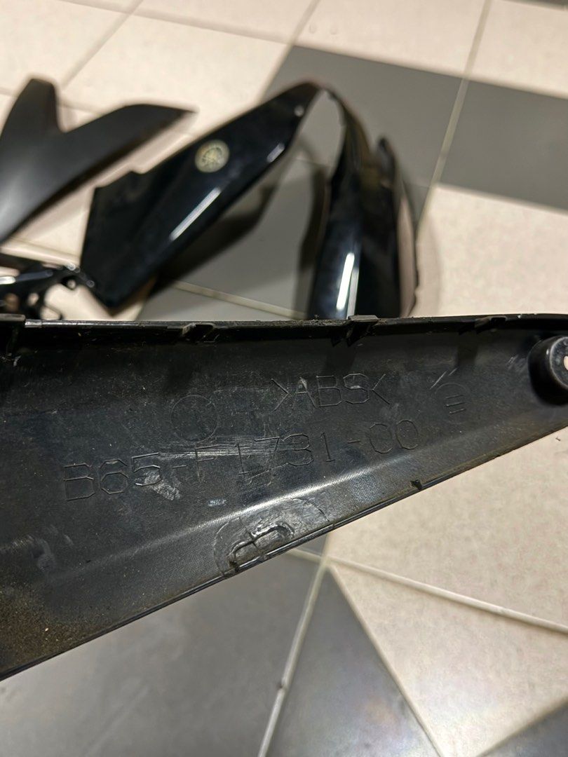 Aerox v1 Original Coverset [Black Raven], Motorcycles, Motorcycle ...