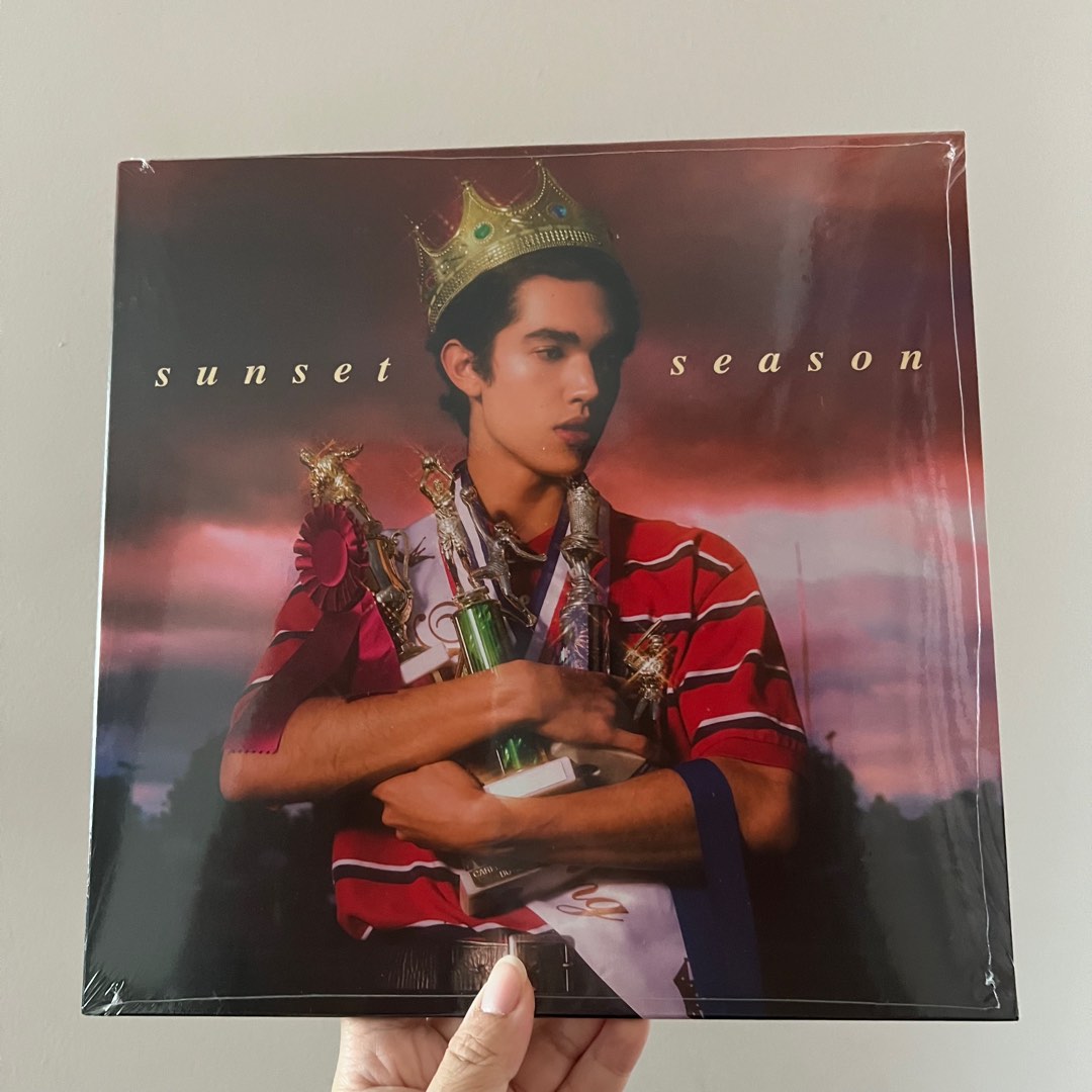 Conan Gray - Sunset Season EP (Translucent Blue) 10" vinyl, Hobbies ...