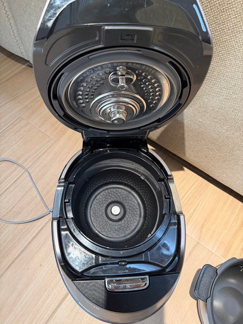 Cuckoo Smart IH Rice Cooker, TV & Home Appliances, Kitchen Appliances ...