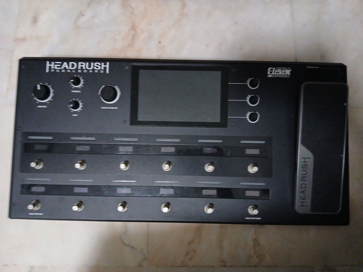 headrush guitar pedalboard, Hobbies & Toys, Music & Media, Music ...
