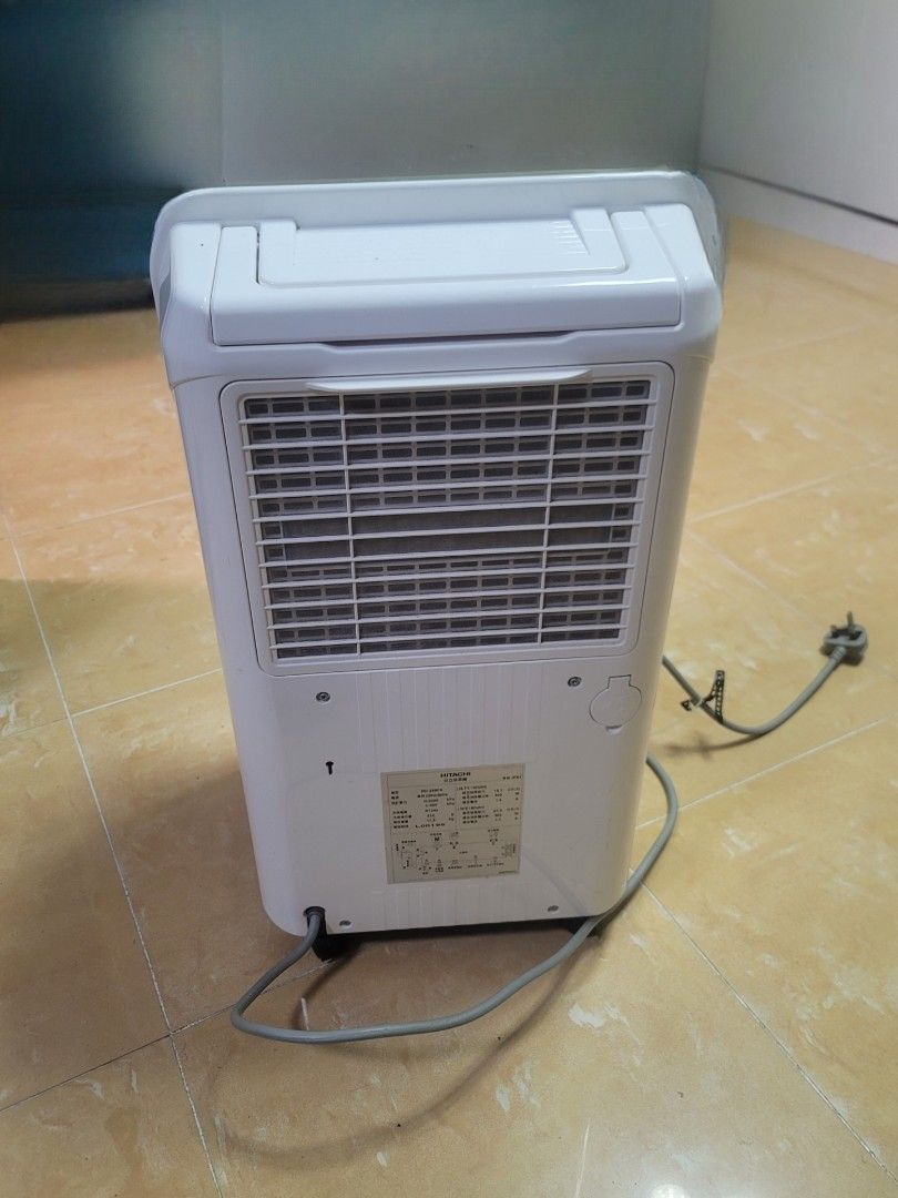 Hitachi Dehumidifier, 家庭電器, 空氣清新機及抽濕機 - Carousell
