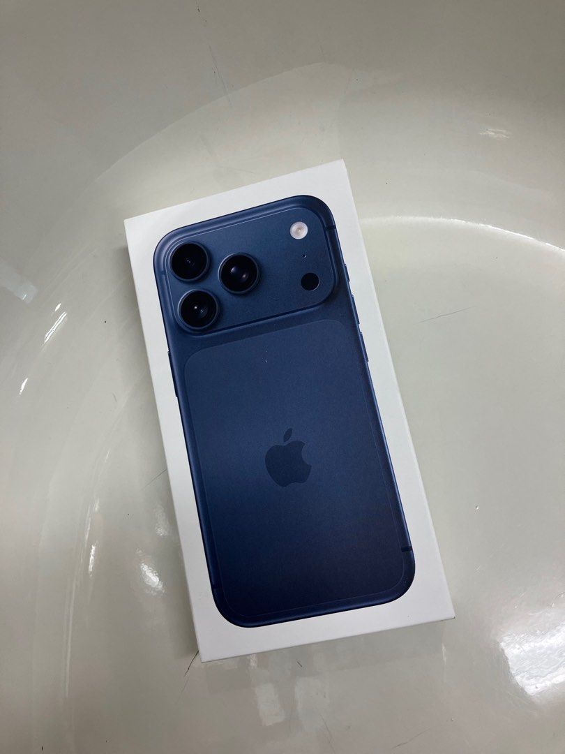 iPhone 17 Pro Max 256GB Deep Blue, Mobile Phones & Gadgets, Mobile ...