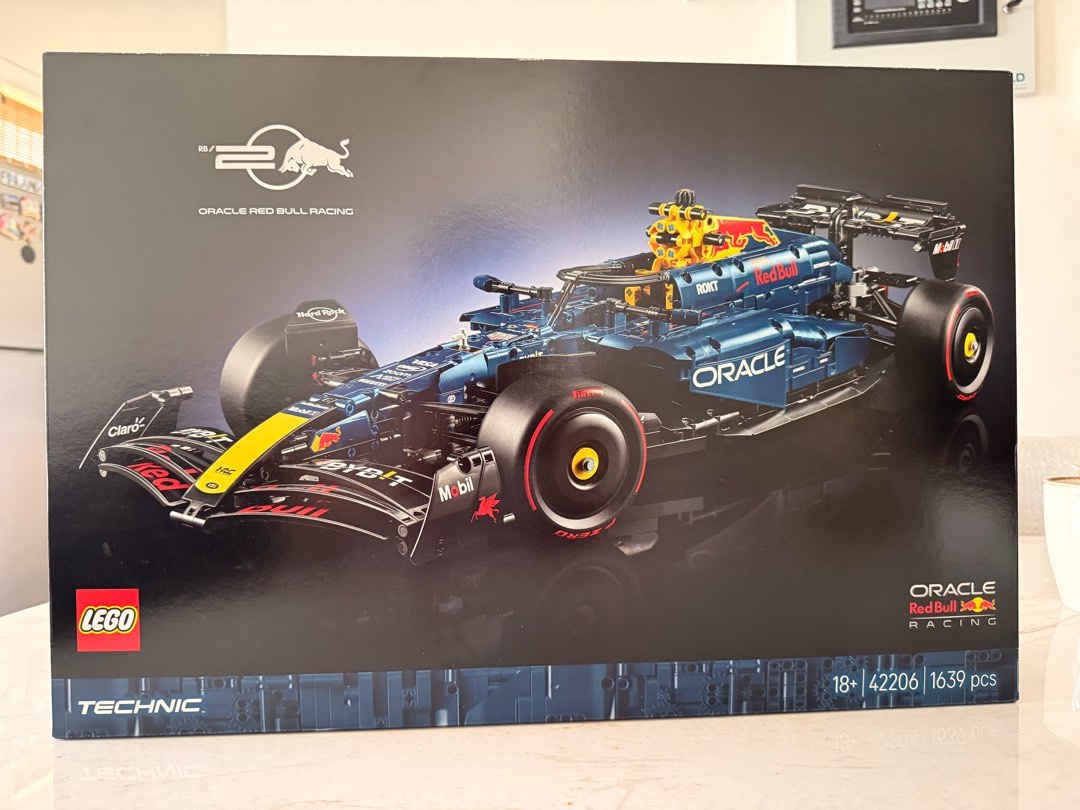 Lego Technic Oracle Red Bull Racing F1 Car, Hobbies & Toys, Toys ...