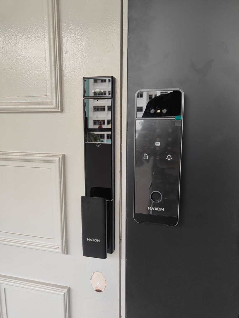 MAXON M3 ultra and G8 door gate digital lock bundle, Furniture & Home ...
