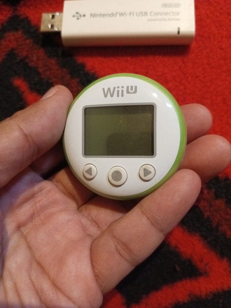Nintendo Wii U walker and Nintendo wifi USB adapter, Video Gaming ...