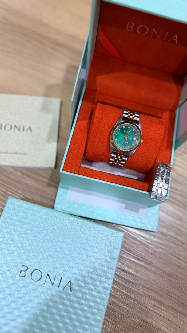(Original) BONIA Ladies Watch with Green Dial, Women's Fashion, Watches ...