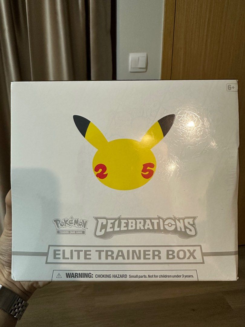 Pokemon Celebrations Elite Trainer Box + Psa 10 Umbreon Gold Star (en ...