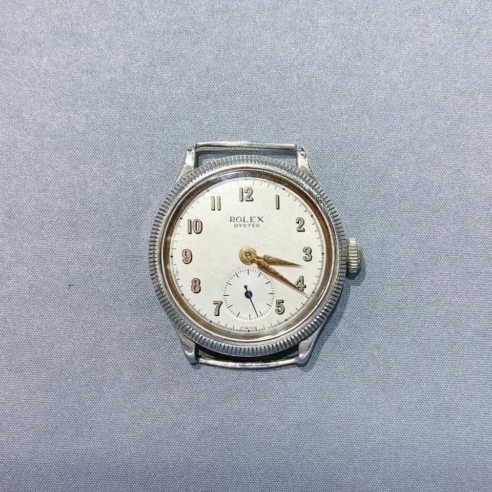 Rolex Sliver Case 1571 Sultan Logo, Luxury, Watches on Carousell