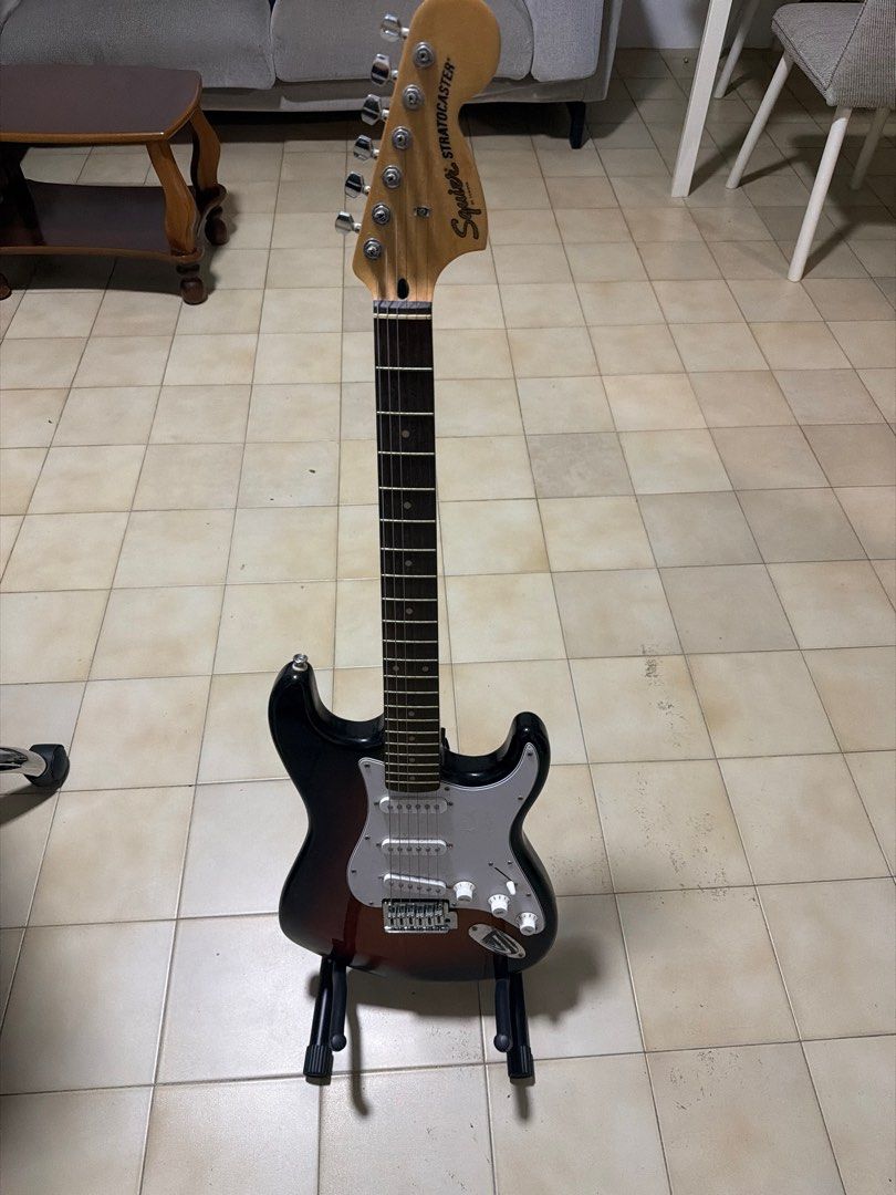Squier Affinity Stratocaster Electric Guitar - Sunburst, Hobbies & Toys ...