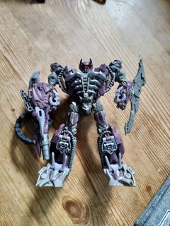 Transformers The Last Knight Deluxe Cogman, Hobbies & Toys, Toys ...