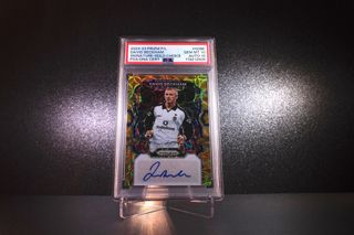 2007 Upper Deck Rookie David Beckham PSA 9, Hobbies & Toys, Toys ...