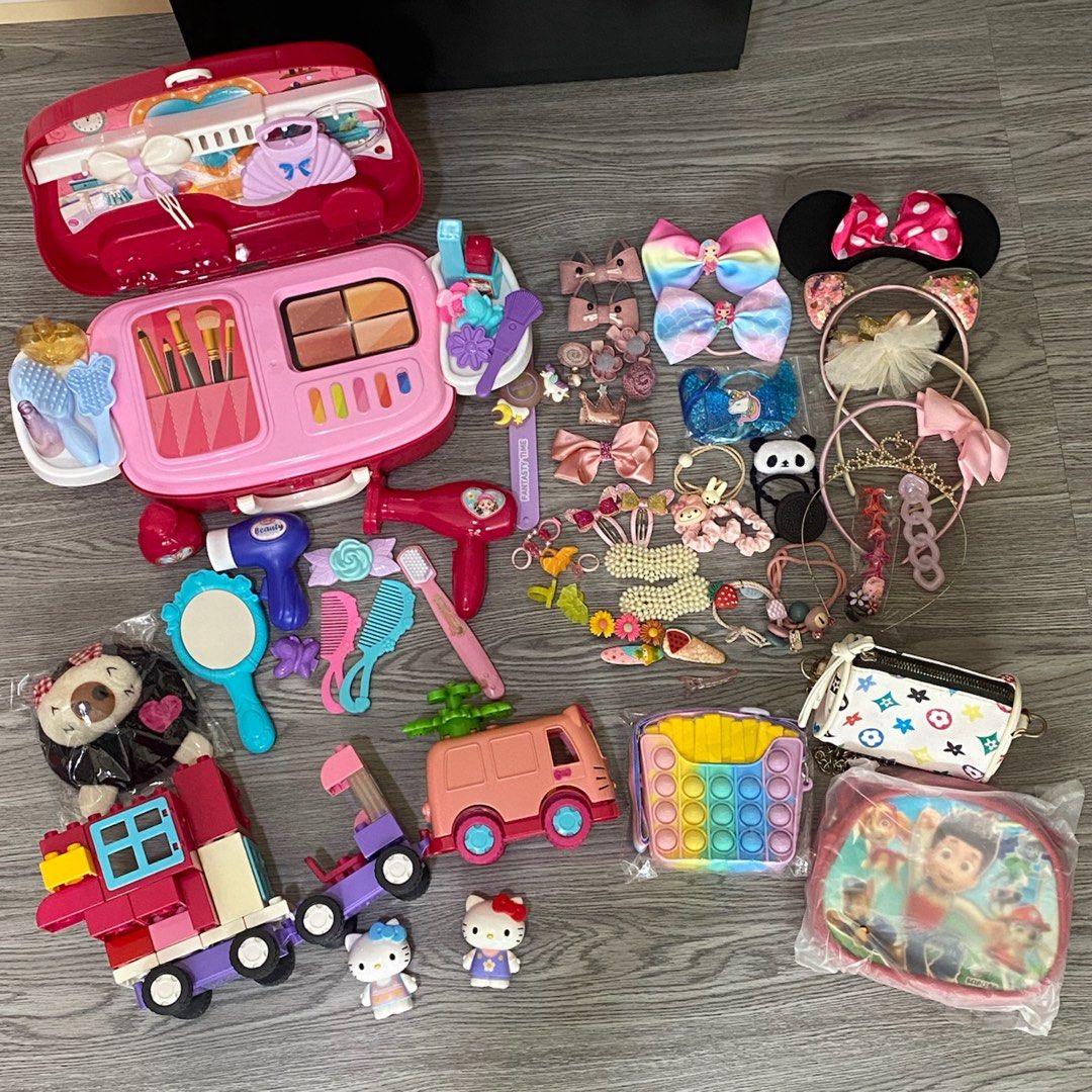 ( All for $20 ) Children Make Up Set Accessories Bags Hello Kitty Brick ...
